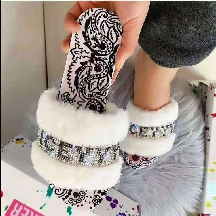 Rhinestone alphabet slippers – AphroditeWholesales